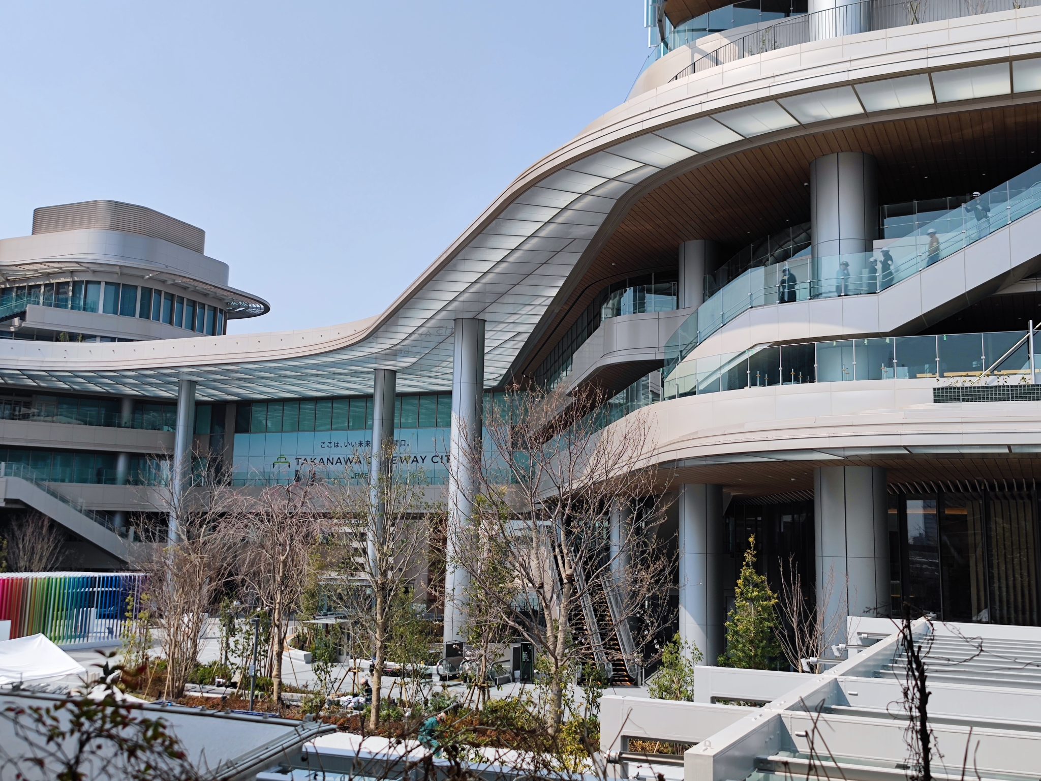 高輪ゲートウェイシティ・ニュウマン高輪、2025年3月27日一部開業ー高輪ゲートウェイ駅前の再開発エリア、全面開業は2026年予定 | 都市商業研究所